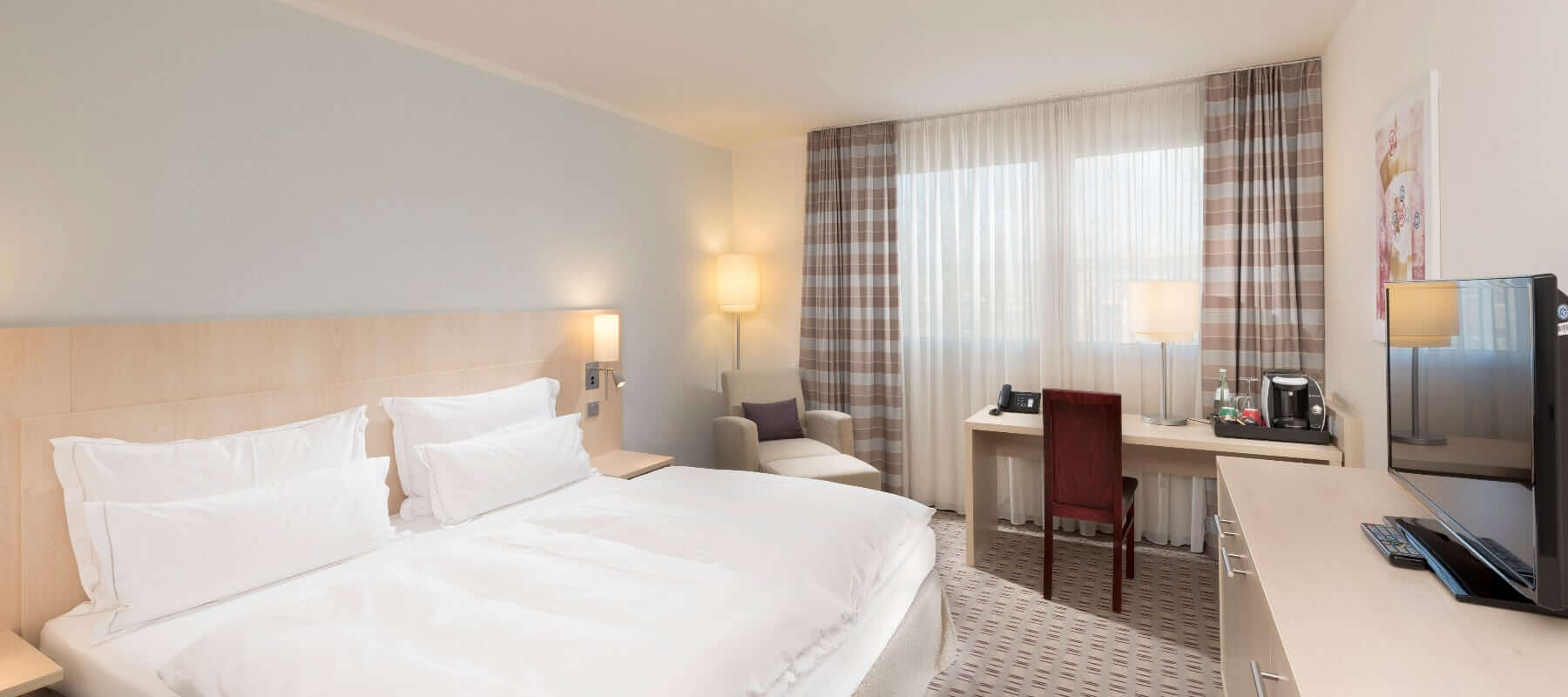 Tabs - Imperial Hotel & Spa